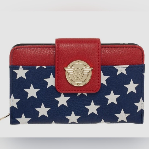 Loungefly | Accessories | Nwt Wonder Woman Loungefly Wallet | Poshmark